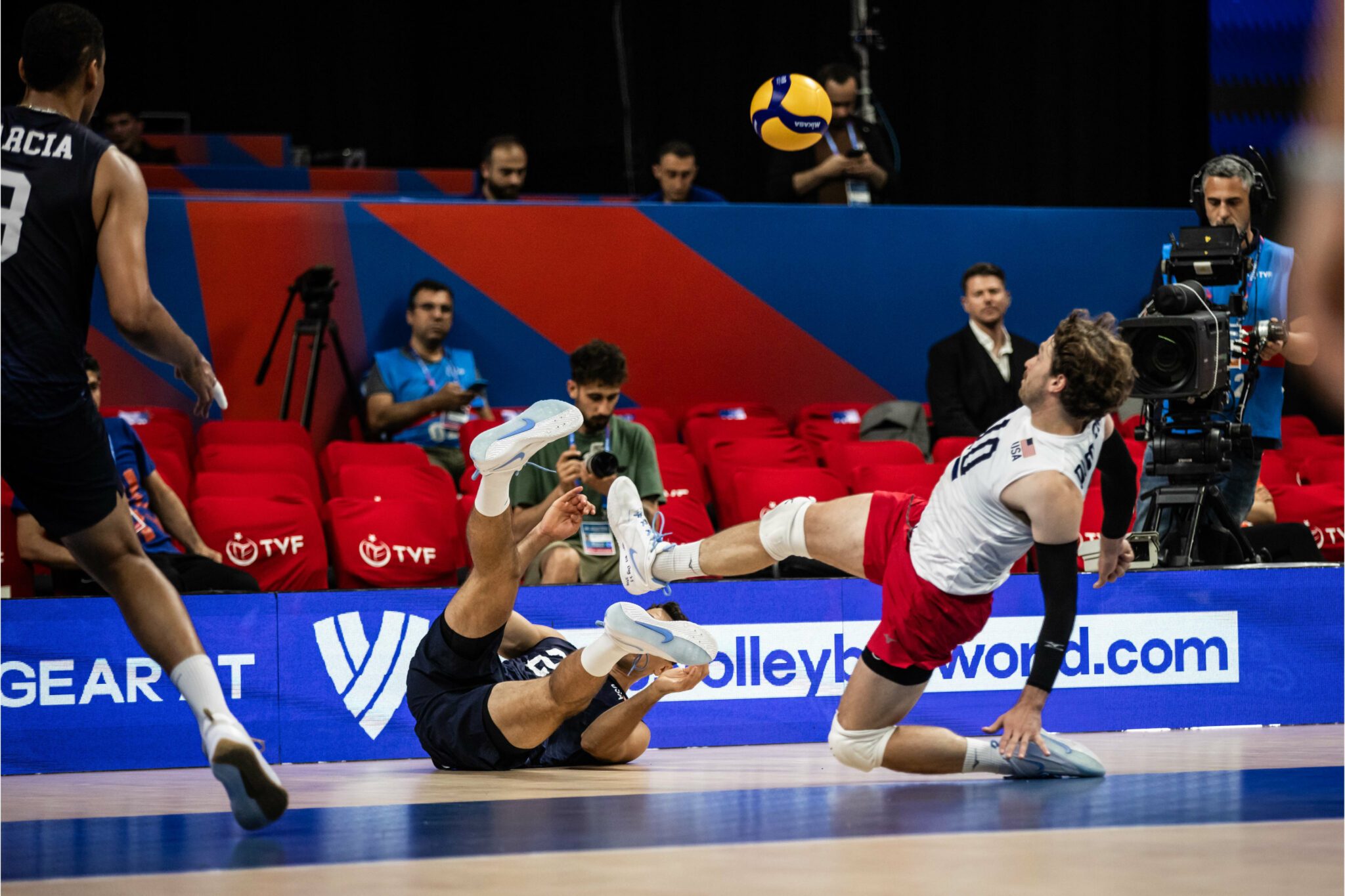Tough Start for Young U.S. Squad Against Defending VNL Champs - USA ...